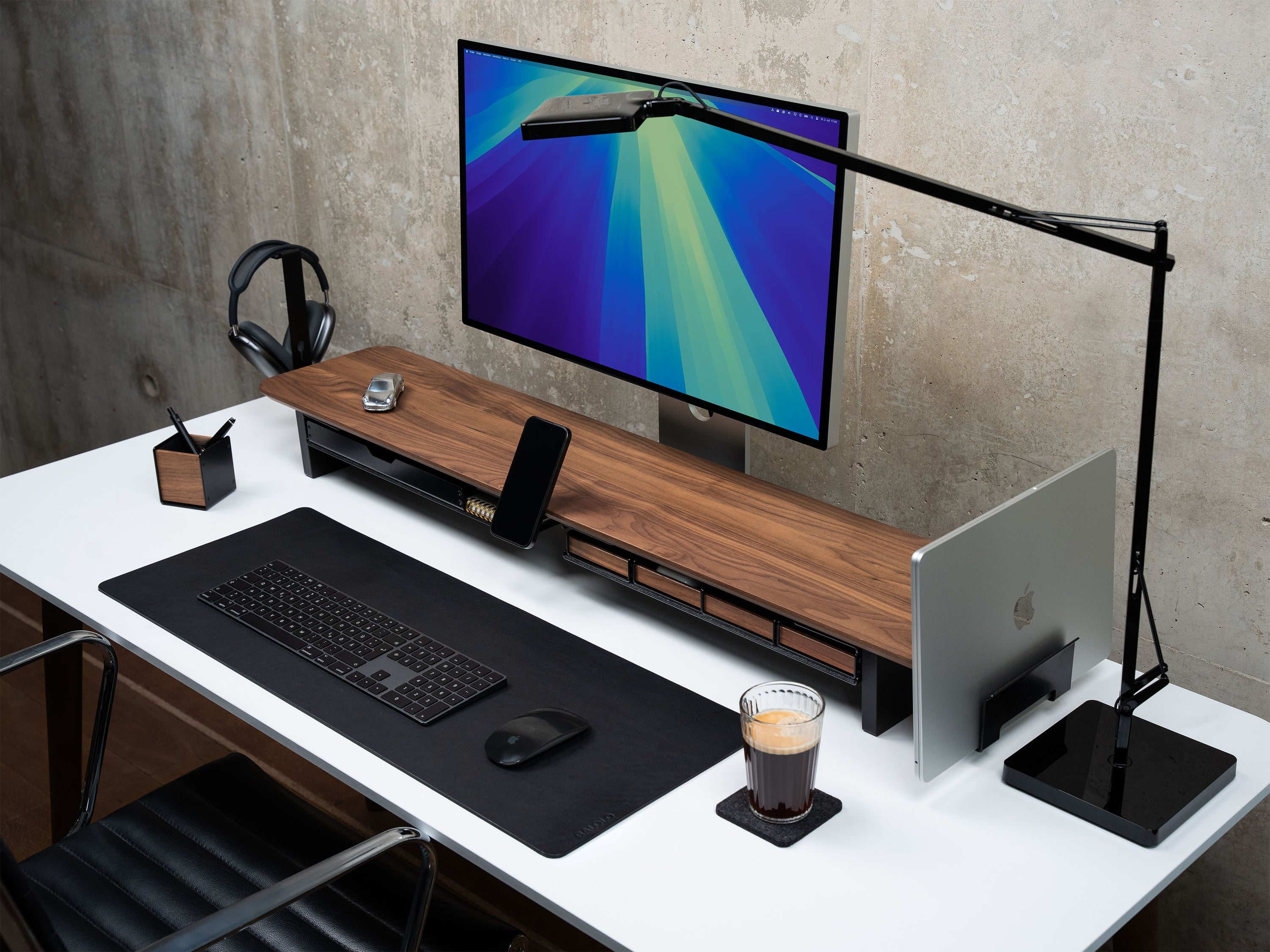 Setup Cockpit – The Dual Monitor Stand made from Solid Wood | BALOLO