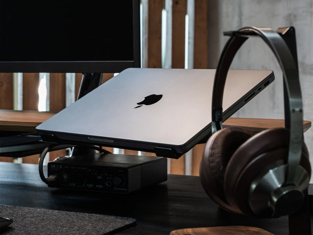 Laptop Riser – Functionality for your Desk Setup | BALOLO